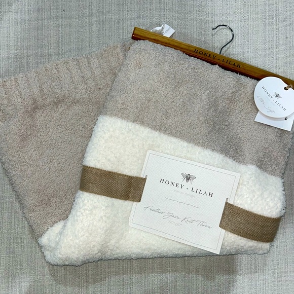 Honey + Lilah | Bedding | Honey Lilah Tan And Cream Feather Faux Fur ...
